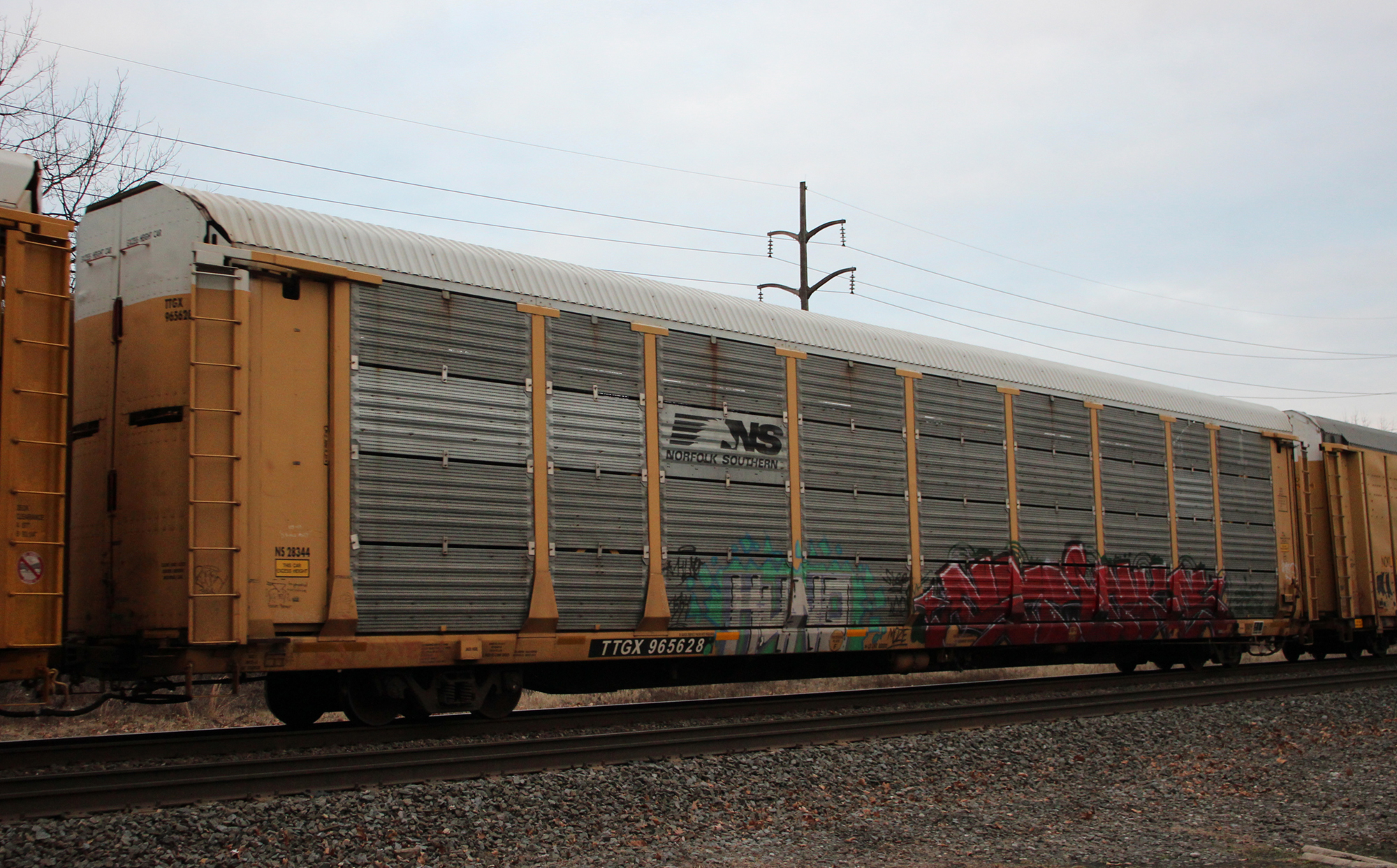 TTGX 965628-NS Rack class FB553 (ML2L) | Conrail Photo Archive